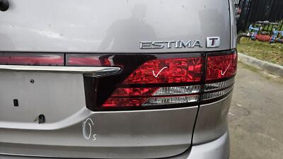 TOYOTA ESTIMA XR30/XR40 2003-2006 RIGHT SIDE REAR GARNISH TAILGATE LAMP ...