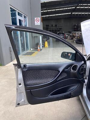 HOLDEN COMMODORE VT-VZ 09/1997-09/2007 LEFT FRONT INNER DOOR HANDLE ...