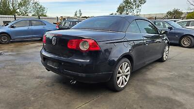 VOLKSWAGEN EOS 1F 02/2007-12/2014 REAR BUMPER WITH PARK SENSORS PETROL ...