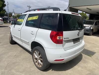 SKODA YETI 5L 09/2011-12/2017 LEFT REAR DOOR WINDOW - MMM Auto Centre