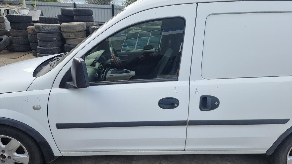HOLDEN BARINA XC 09/2002-09/2011 LEFT FRONT DOOR SHELL COMBO VAN - MMM ...