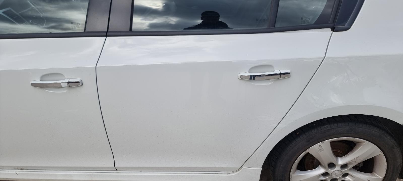 HOLDEN CRUZE JH 03/2011-01/2017 LEFT REAR DOOR WINDOW HATCHBACK - MMM ...