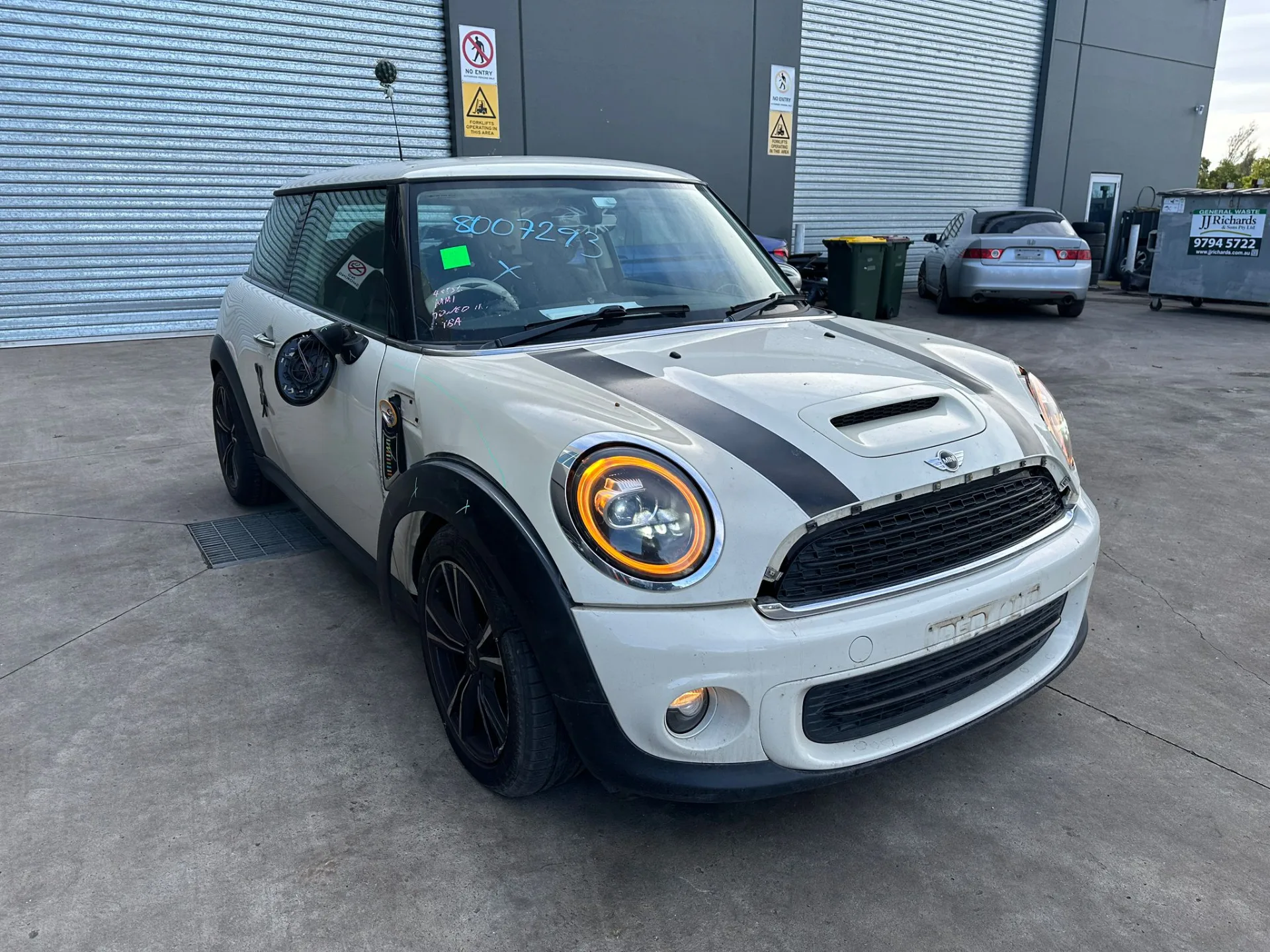 Car Wreckers - Mini Cooper 2011 White Auto Petrol
