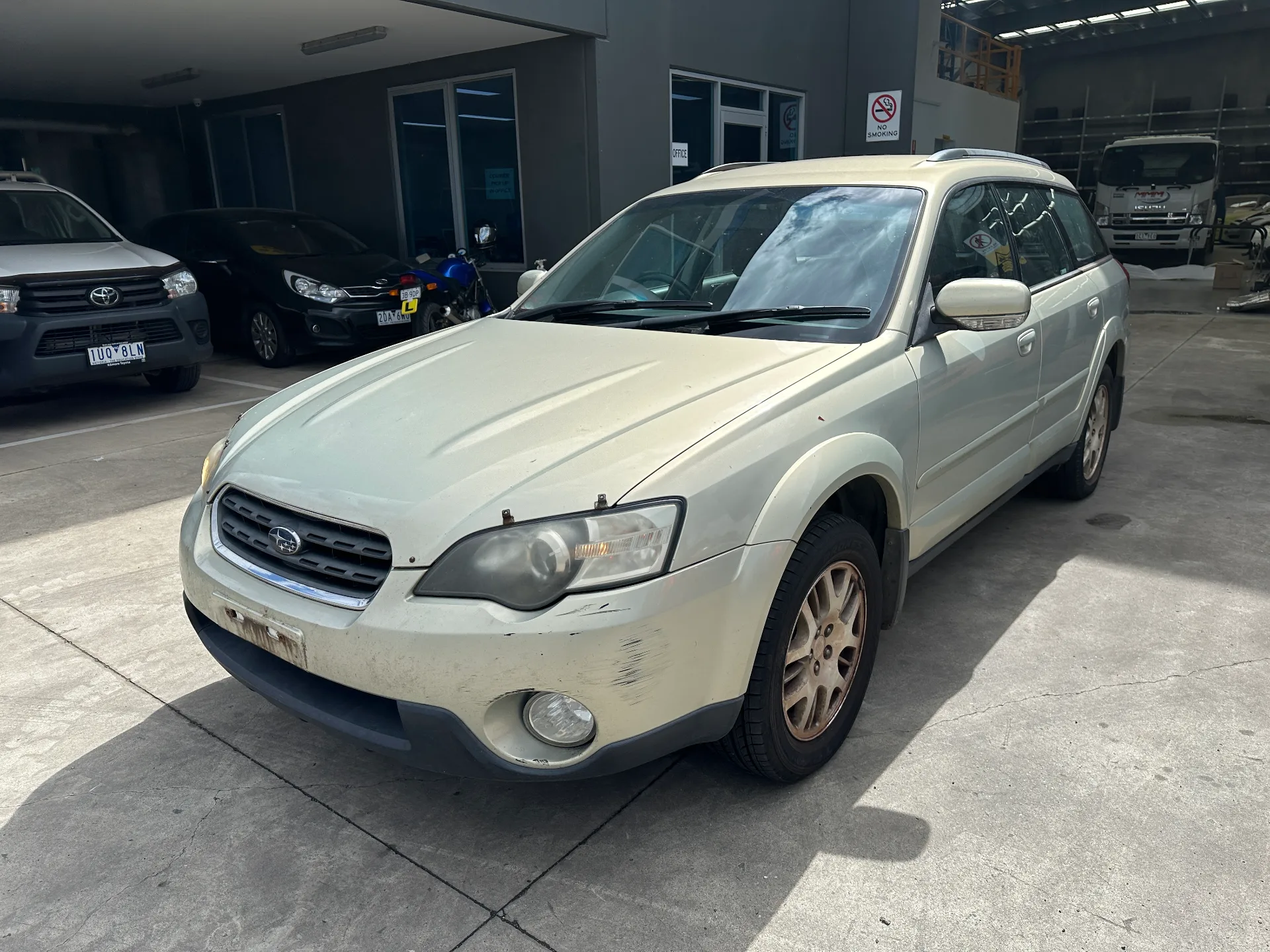 Car Wreckers - Subaru Outback 2006 Silver Auto Petrol